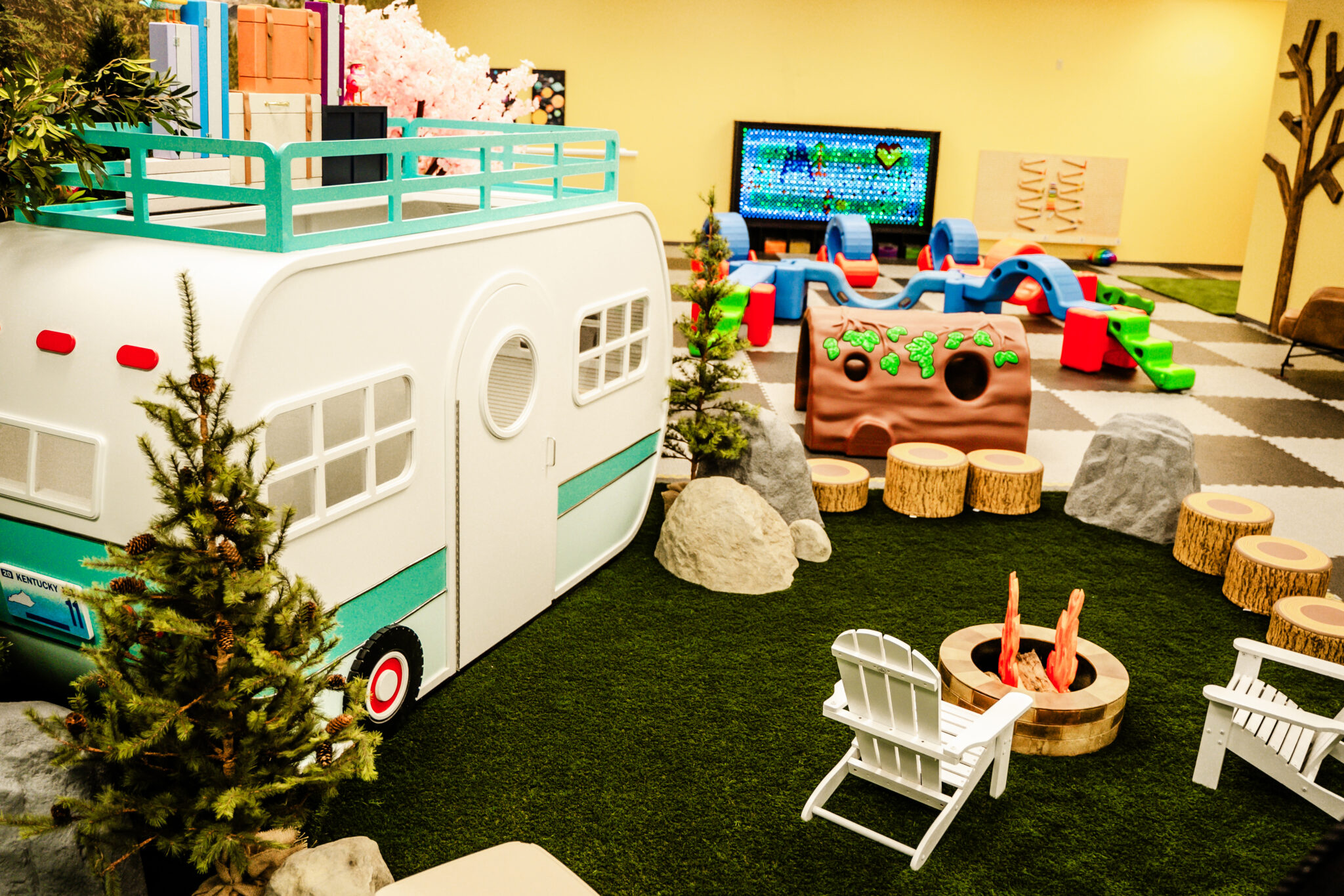 Home - Family Play and Work Space - Creative Play Cafe